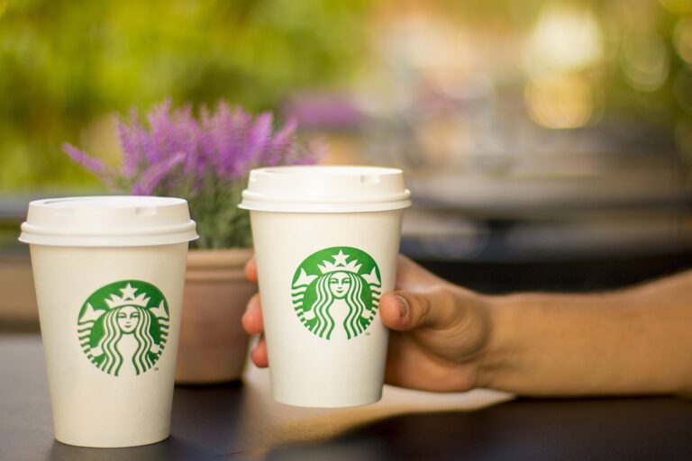 Top 15 Best Starbucks Coffee Drinks Ranked by Popularity - Coffee the ...